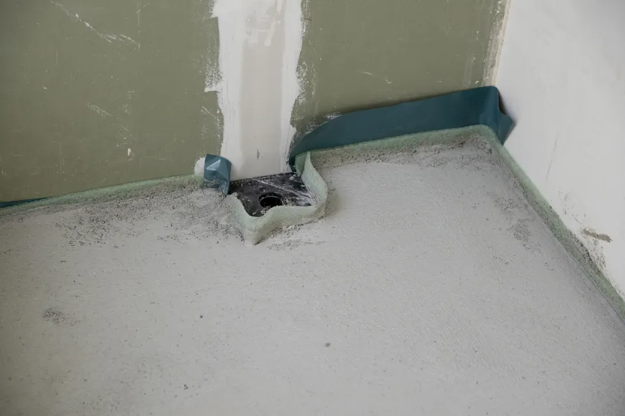 Identifying Early Signs of Concrete Slab Leaks - Gilberts Construction ...